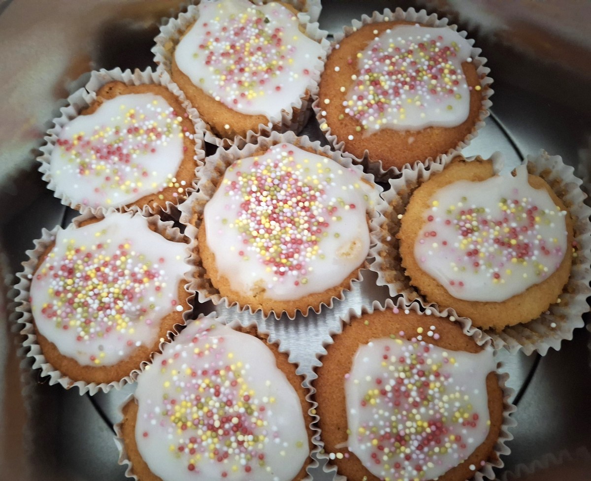 COCONUT & LEMON FAIRY CAKES | Catherine Evans
